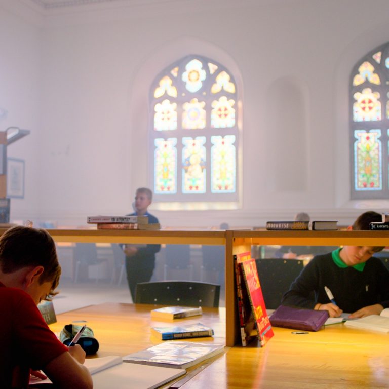 Clongowes Wood College